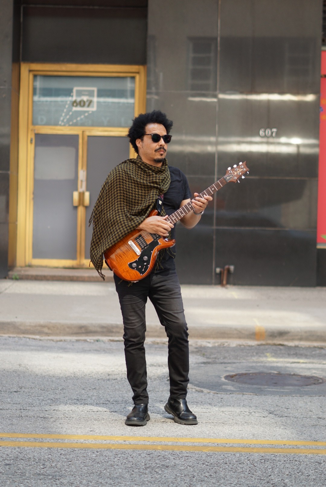 Rebel Noise · Chavar Dontae unveils positive pop rock anthem “Rain”